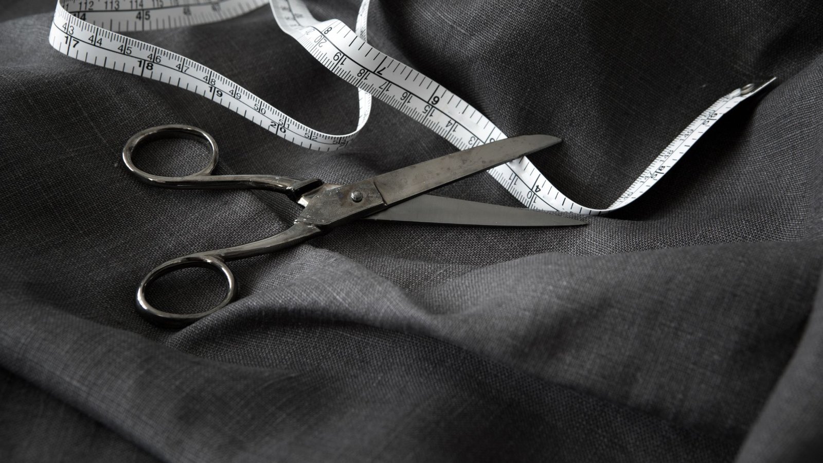 Reasons On Why Men Should Opt For Custom Clothing Reasons On Why Men Should Opt For Custom Clothing