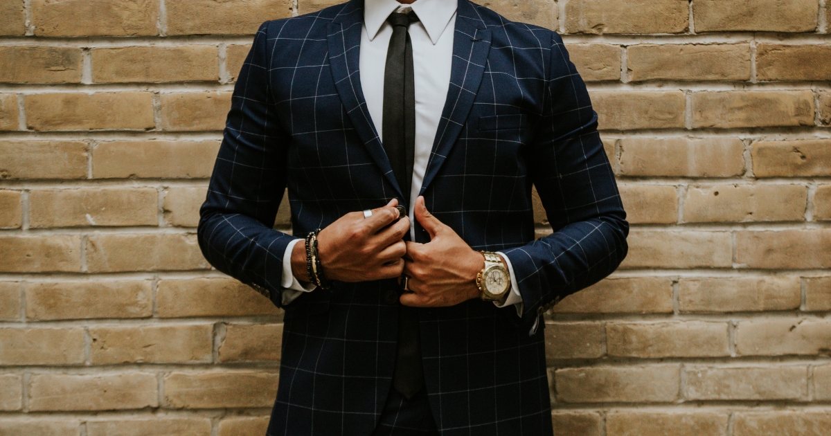 A Guide on How to Choose the Right Tie with Suits - Cashmere Suit